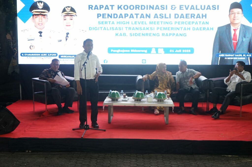 Babinsa Lancirang Pantau Harga dan Stok Bahan Pokok di Pasar ...